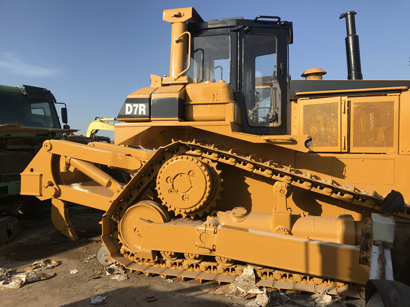 Caterpillar D7r Used Cat Bulldozer With Single Ripper / New Paint